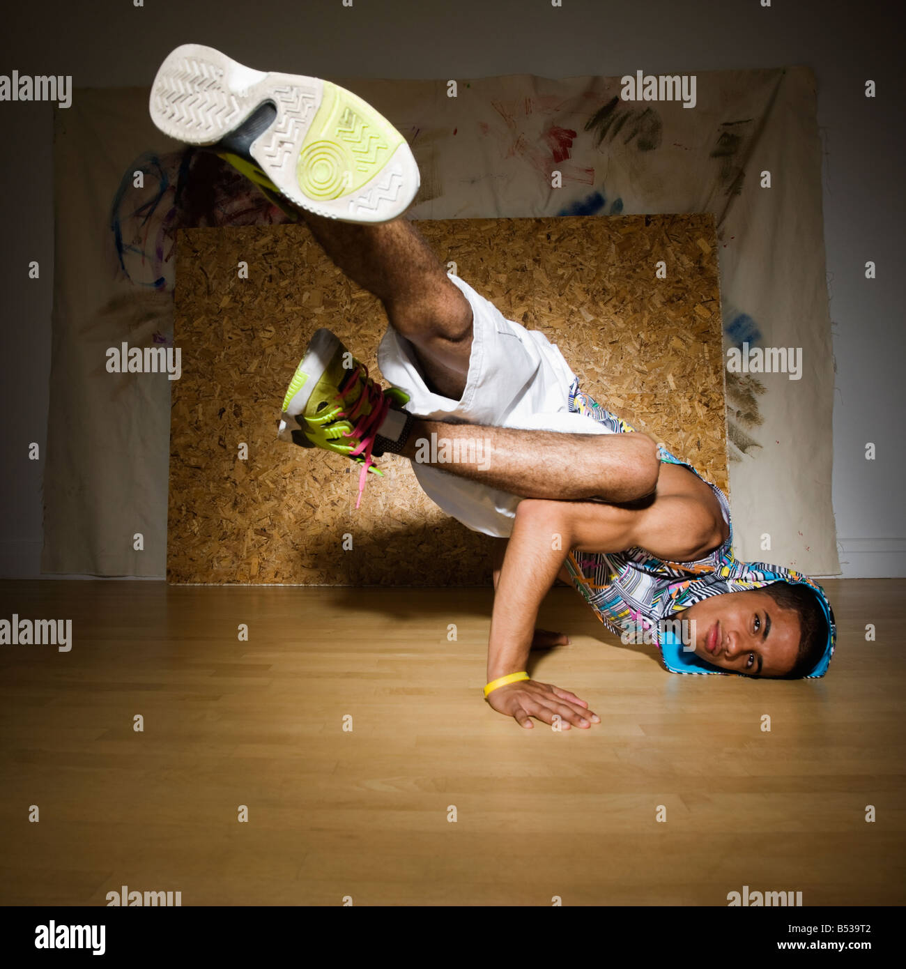 Break dancing Banque de photographies et d’images à haute résolution ...