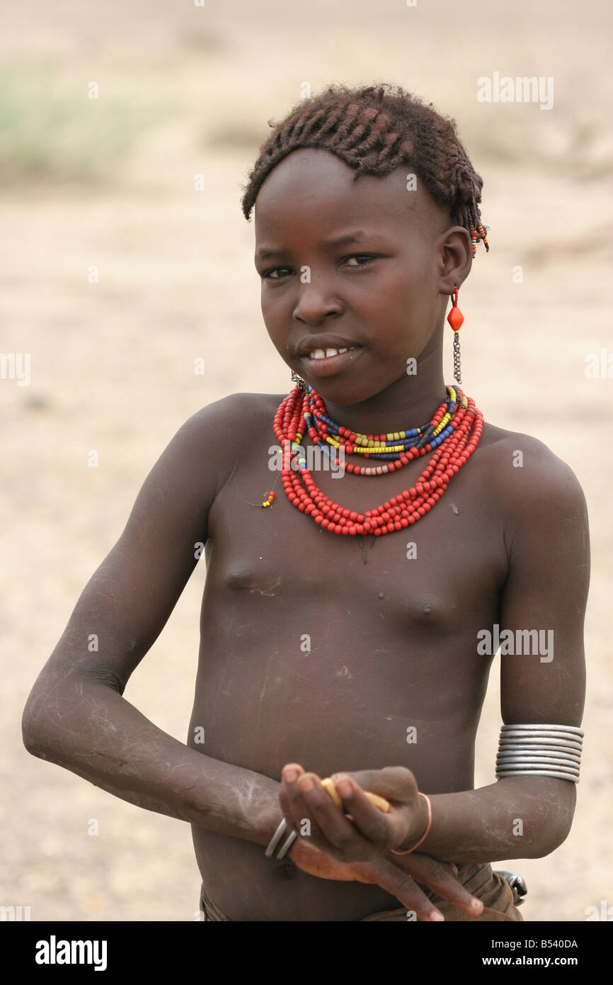 Fille De Tribale Photo Stock Alamy