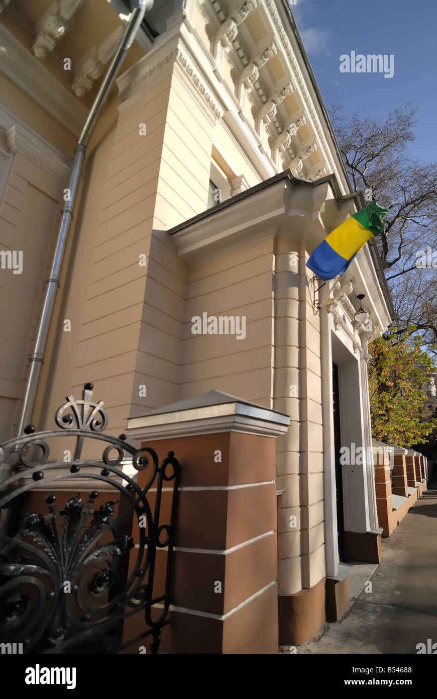 Ambassade du gabon Banque de photographies et d’images à haute ...