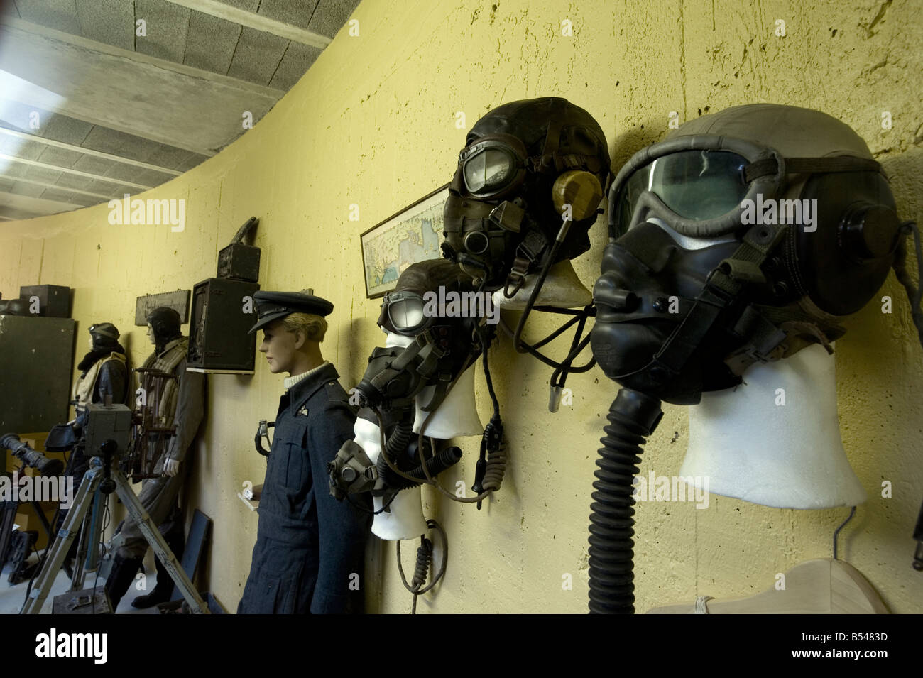 Mur de l'Atlantique Embrasure Bunker WW2 France Cote d Opale Boulogne ...