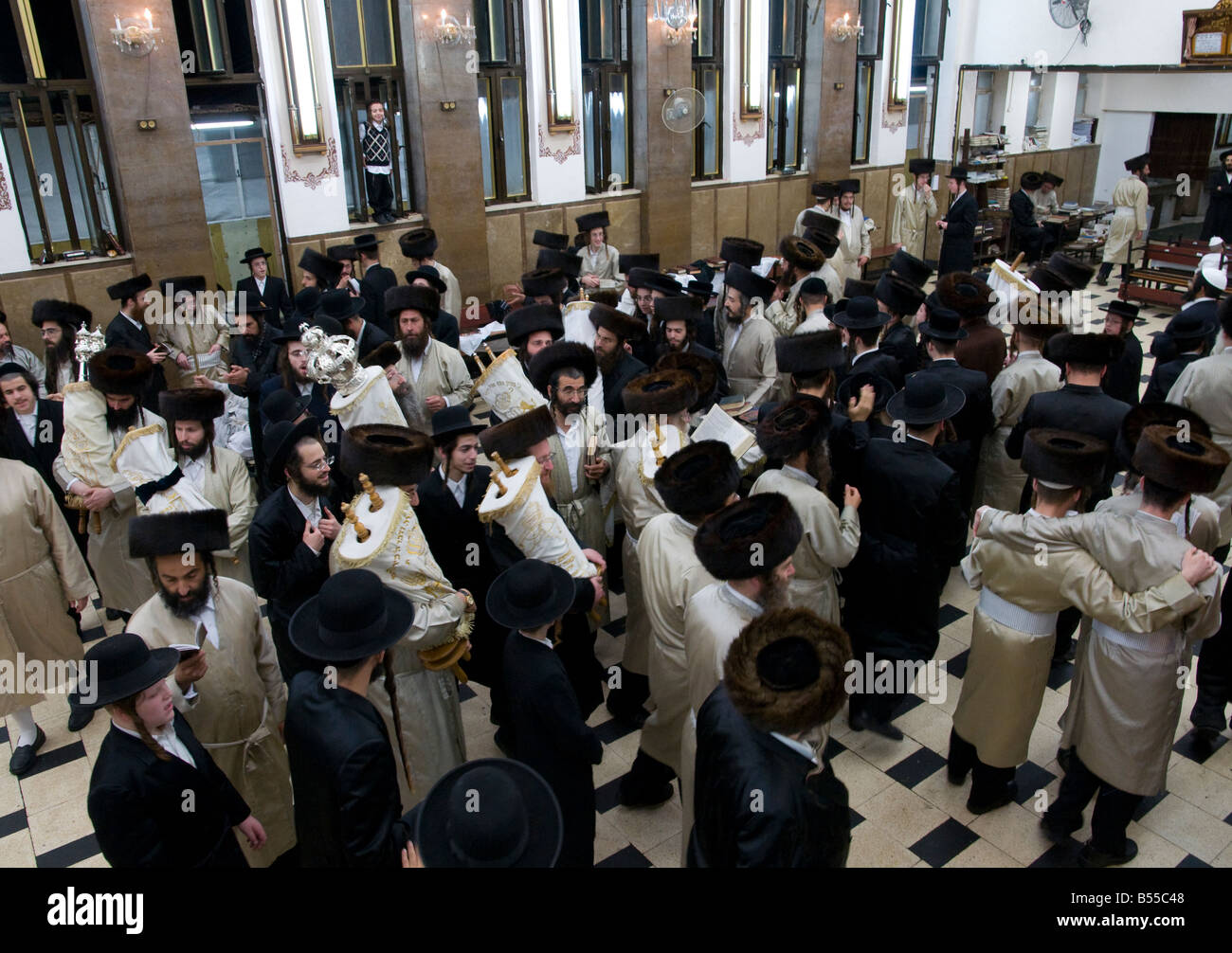 Thora scroll Banque de photographies et d’images à haute résolution - Alamy