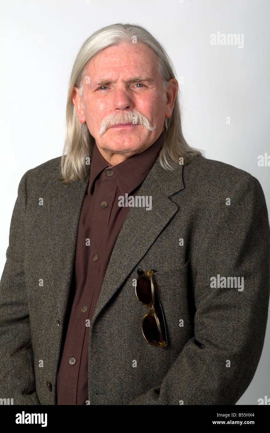 Tam white Banque de photographies et d’images à haute résolution - Alamy