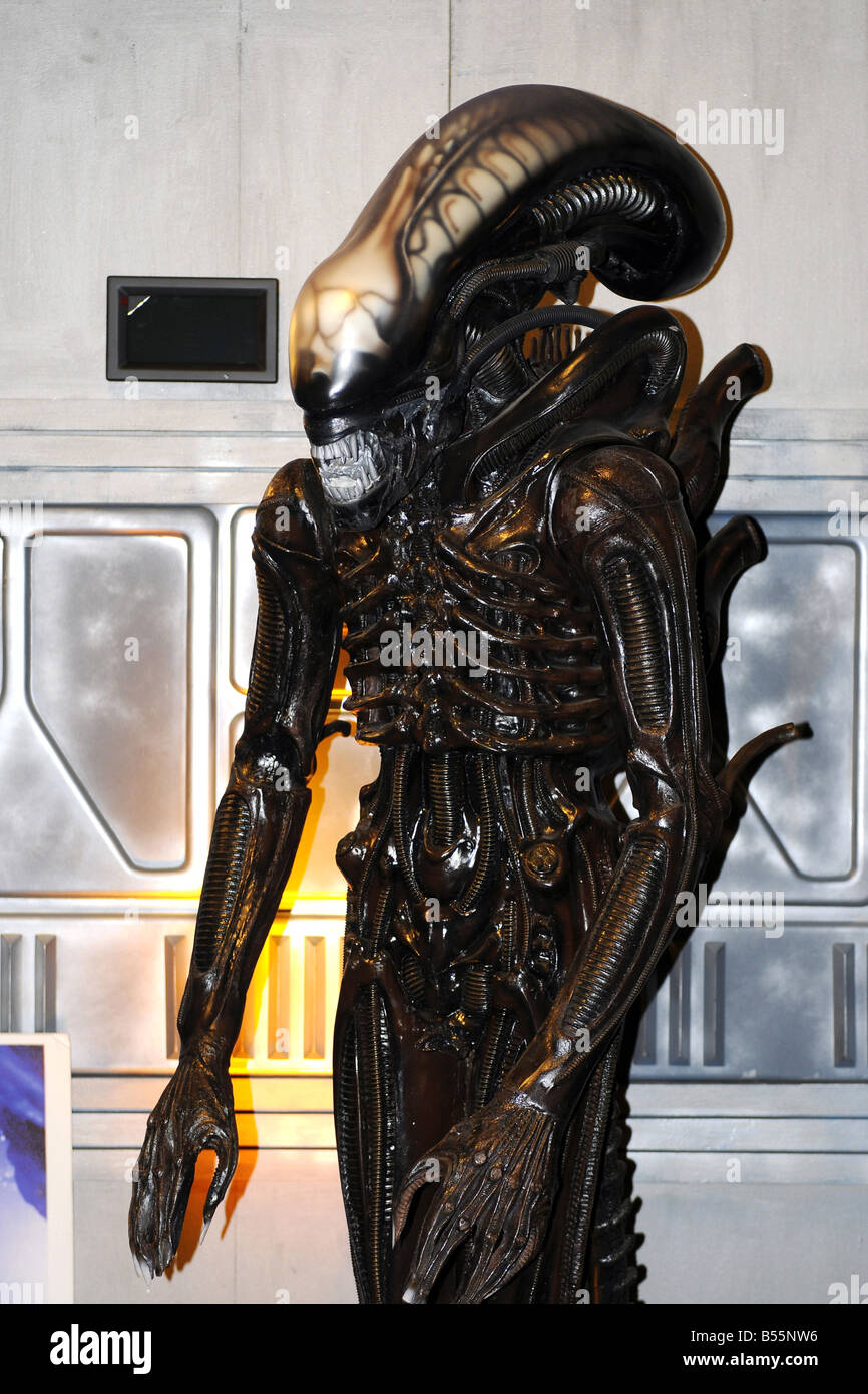 Alien monstre de la film Alien sur l'affichage à la London Film Museum ...