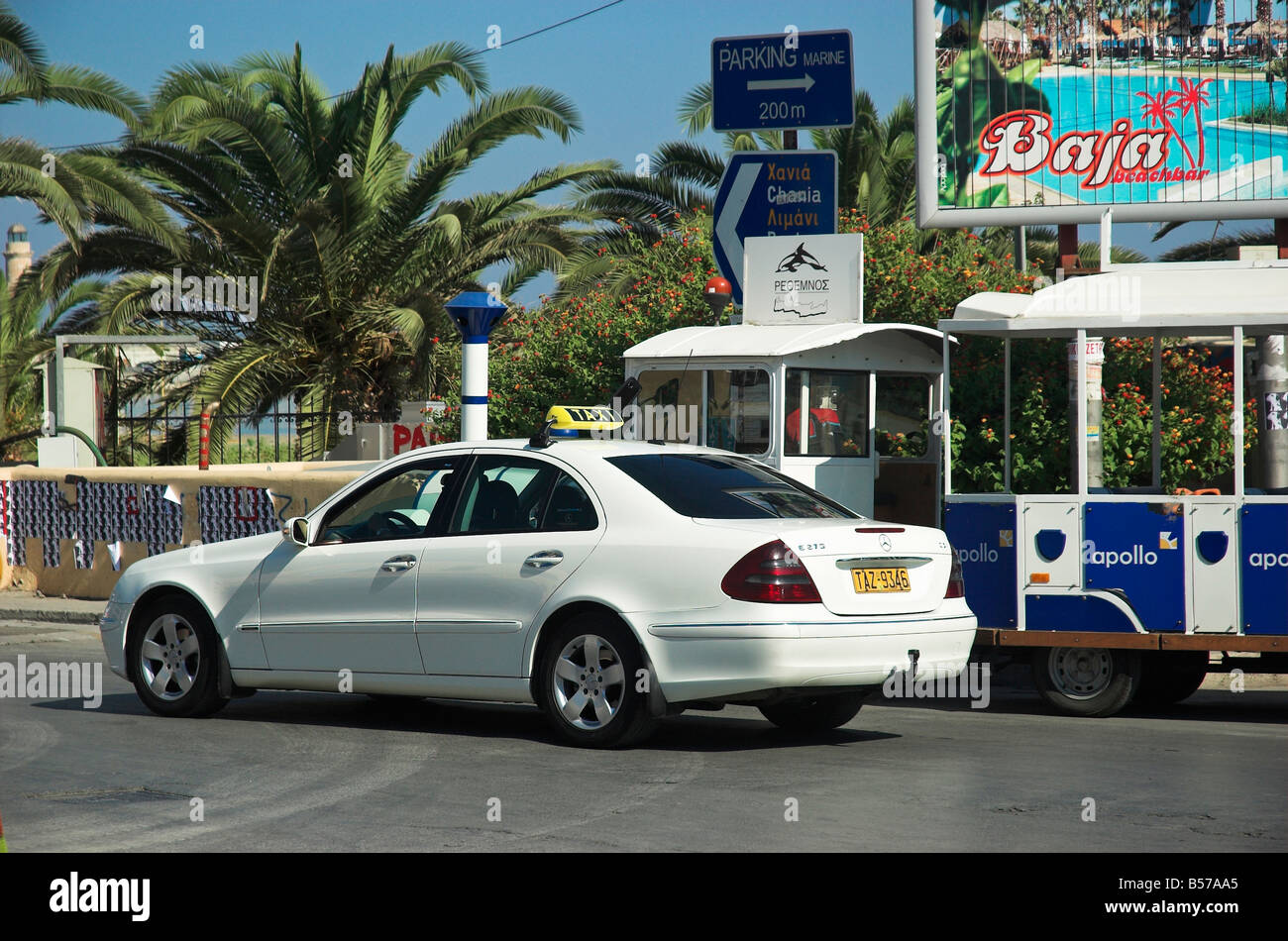 Crete greece street life in Banque de photographies et d’images à haute ...