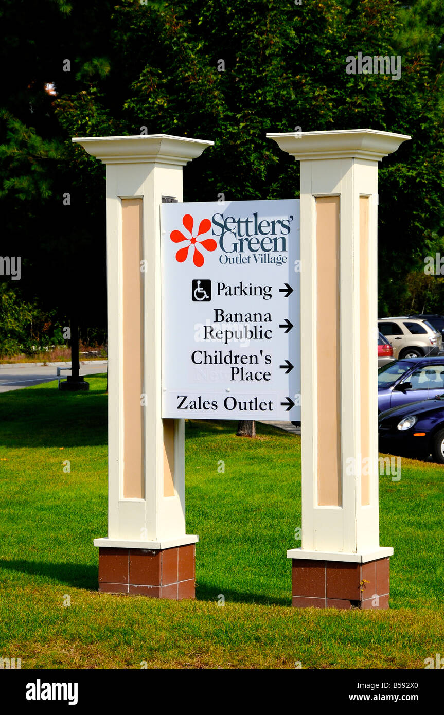 Outlet factory stores Banque de photographies et d’images à haute ...