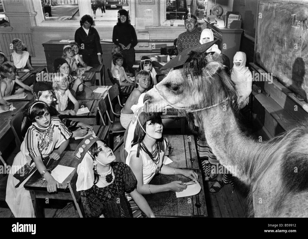 Carnaval de leeds Banque d'images noir et blanc - Alamy