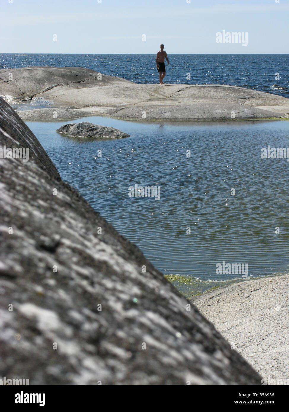 Archipelle a la cote decoupee Banque de photographies et d’images à ...
