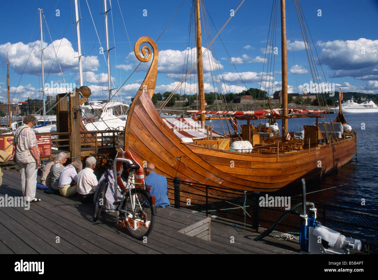 The barque viking Banque de photographies et d’images à haute ...