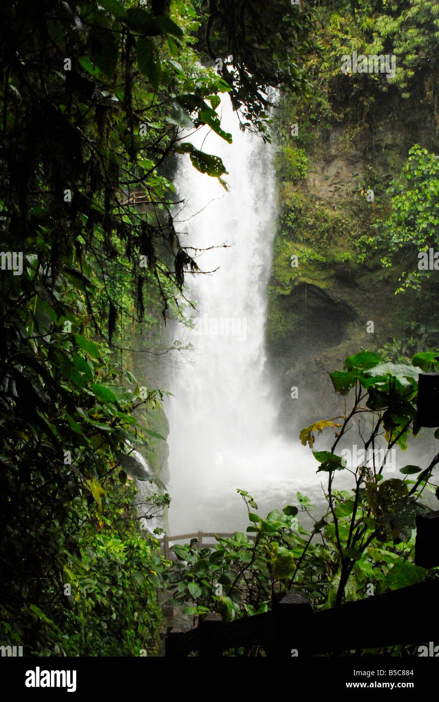 Cascadas cascadas cascadas cascadas agua Banque de photographies et d ...