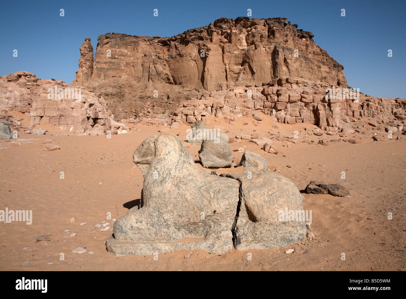 Jebel barkal temple Banque de photographies et d’images à haute ...