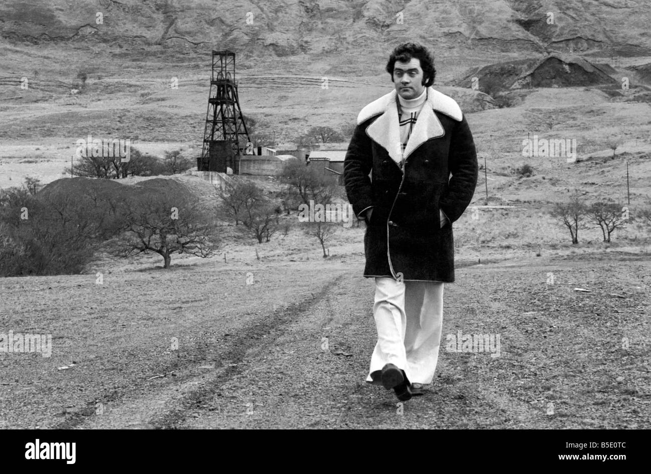 Comic singer Banque d'images noir et blanc - Alamy