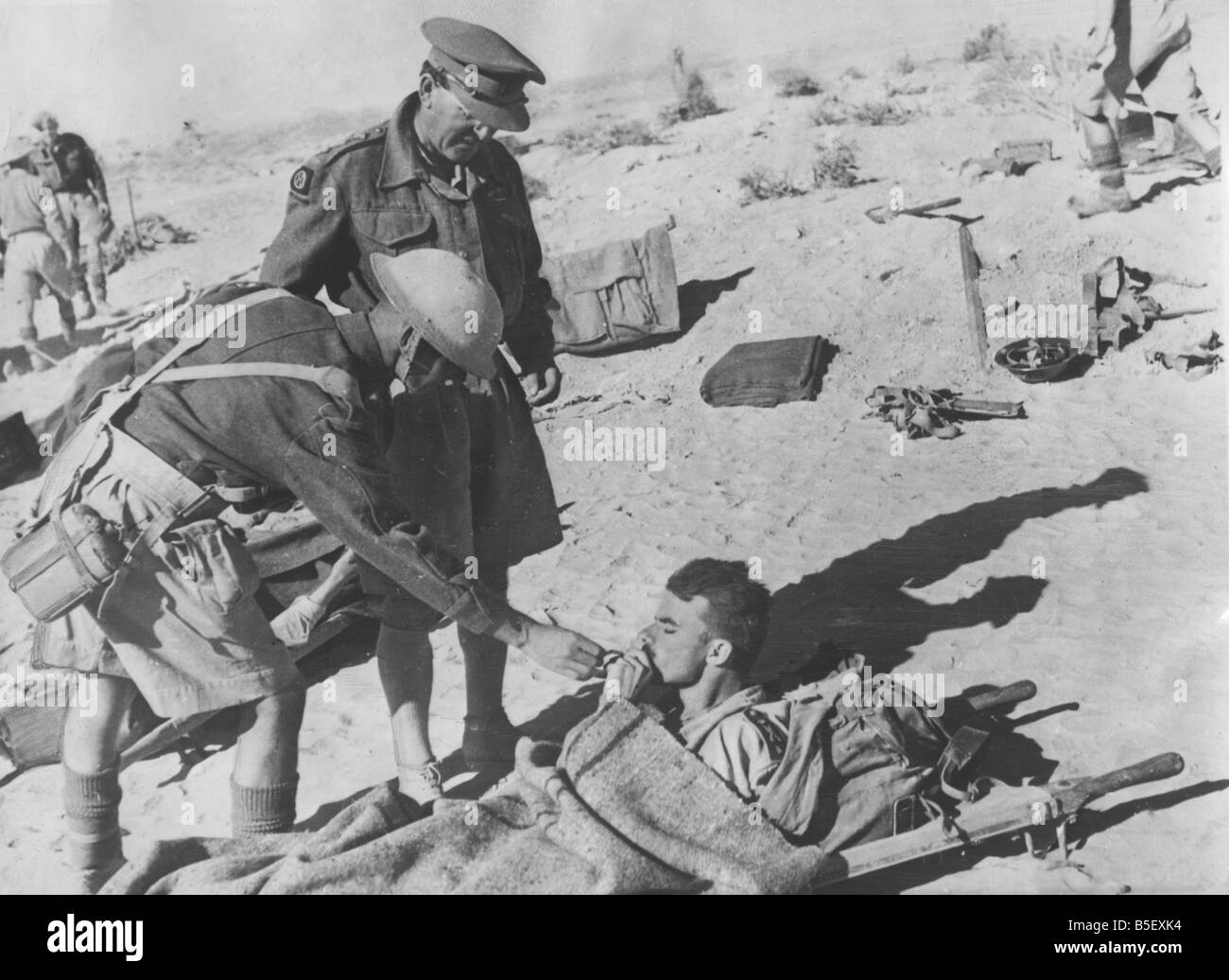 Soldat ecossais en egypte Banque d'images noir et blanc - Alamy