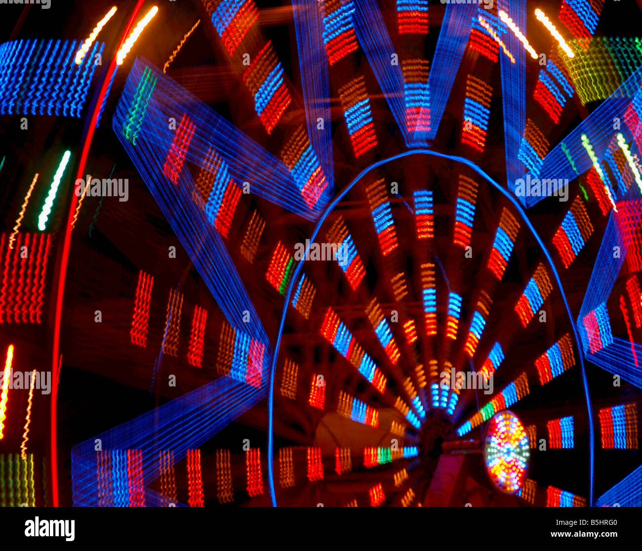 Grande roue de foire, la grande roue de nuit Photo Stock - Alamy