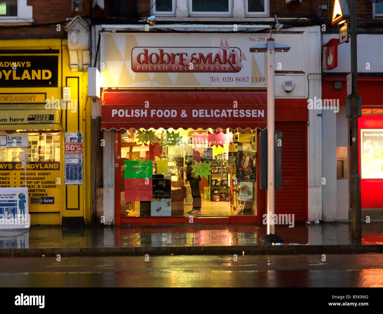Polish shop london Banque de photographies et d’images à haute ...