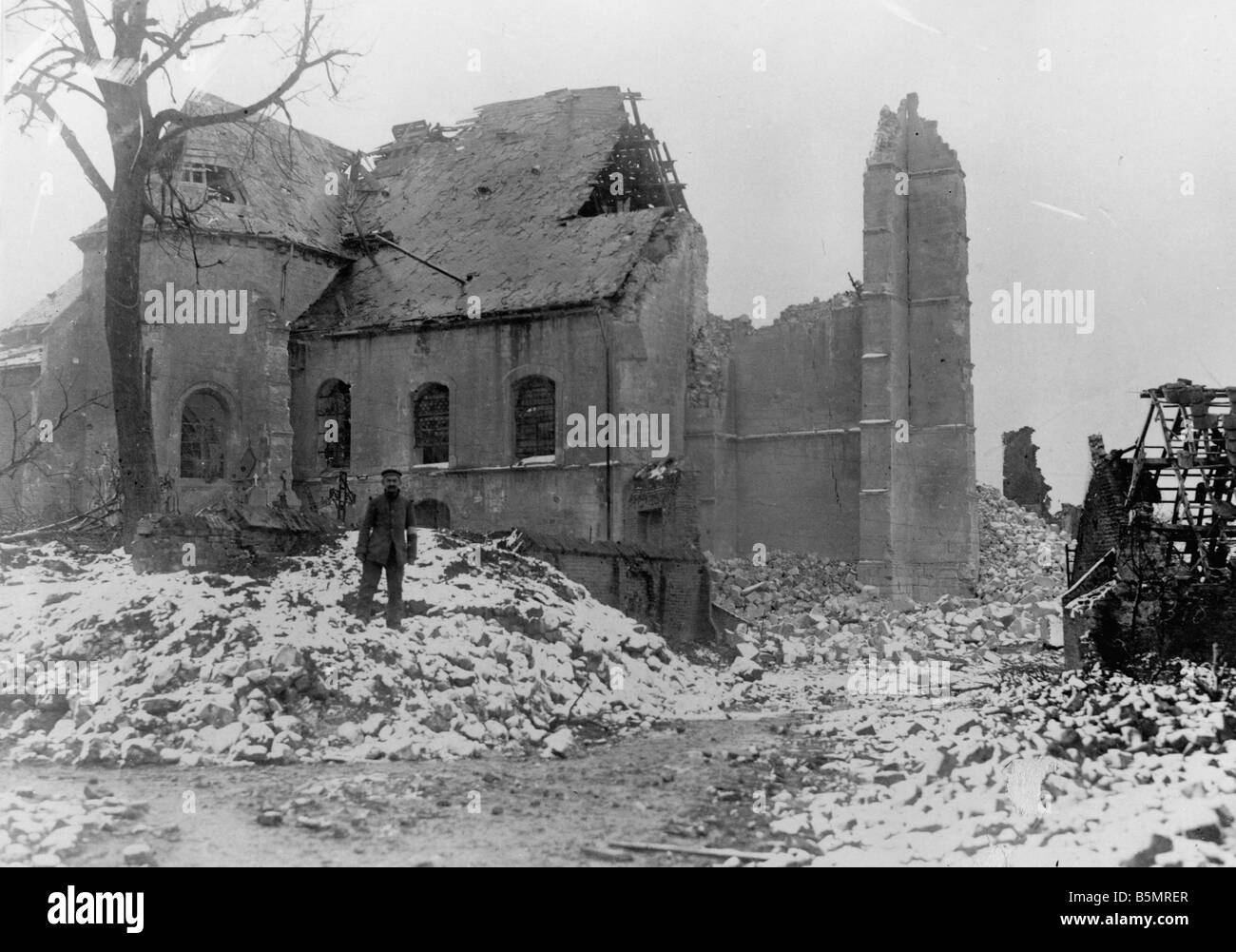 9 1917 11 20 25 A2 WW1 bataille de Cambrai La destruction de la ...