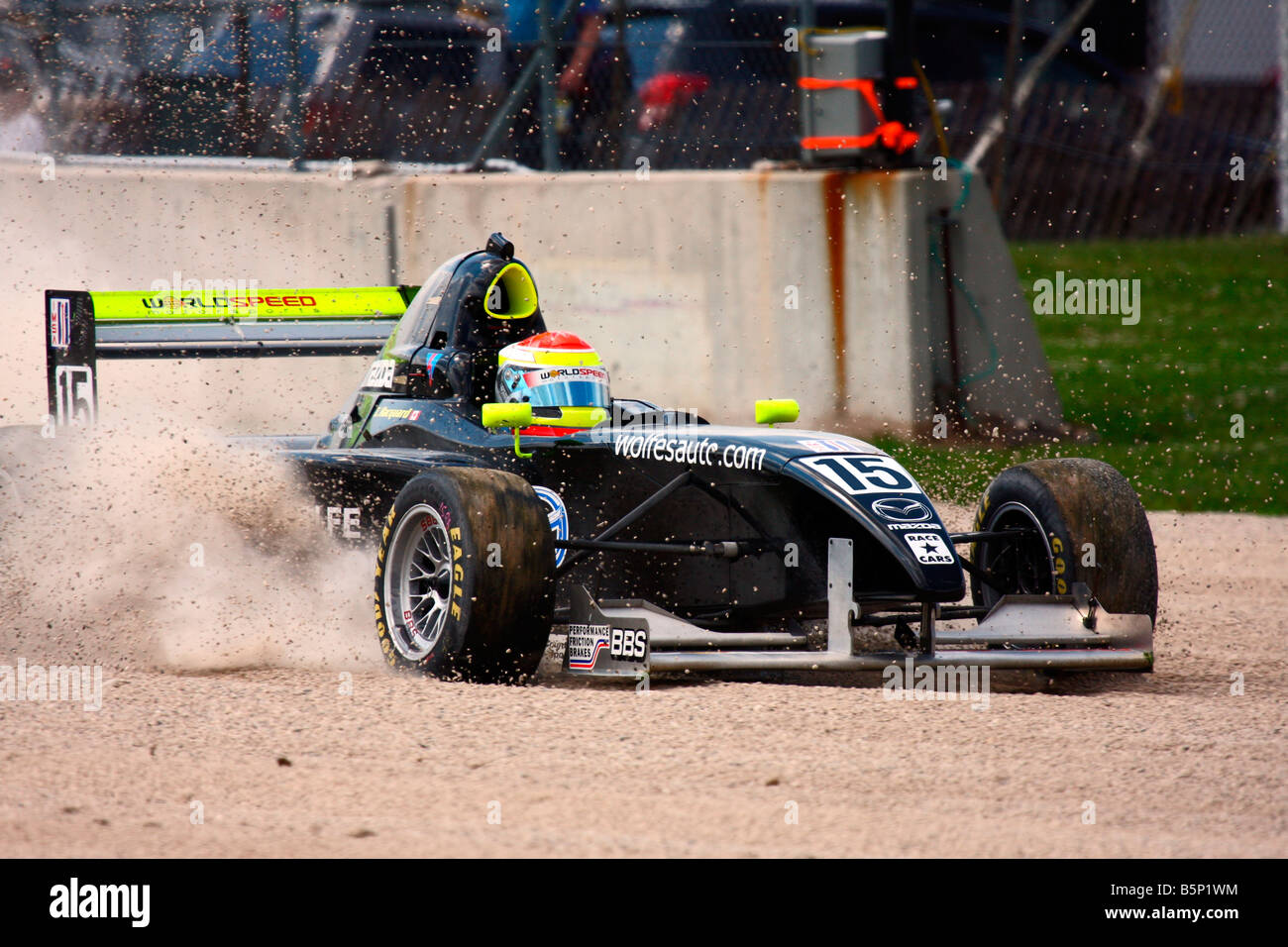 Mazda racing car Banque de photographies et d’images à haute résolution ...