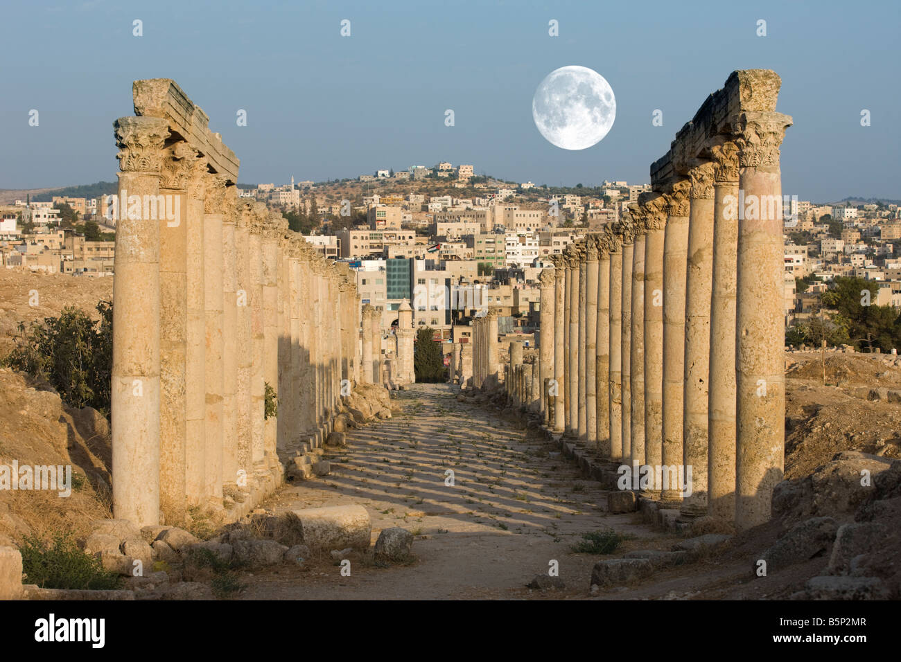 Rue decumanus Banque de photographies et d’images à haute résolution ...