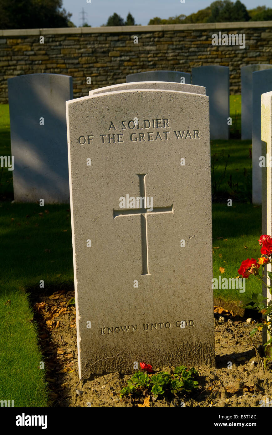 Le bois du polygone, cimetière de buttes et de cimetière Tyne Cot ...