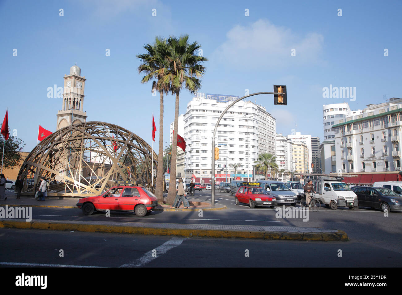 Streets modern city casablanca morocco Banque de photographies et d ...