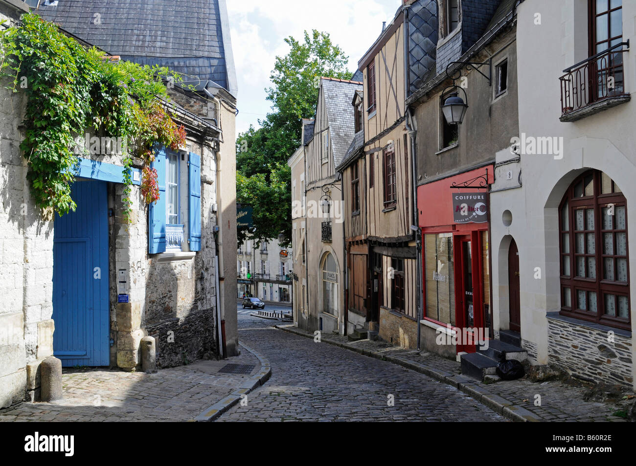 Rues étroites, vieilles maisons, ville, quartier de La Doutre, Angers ...