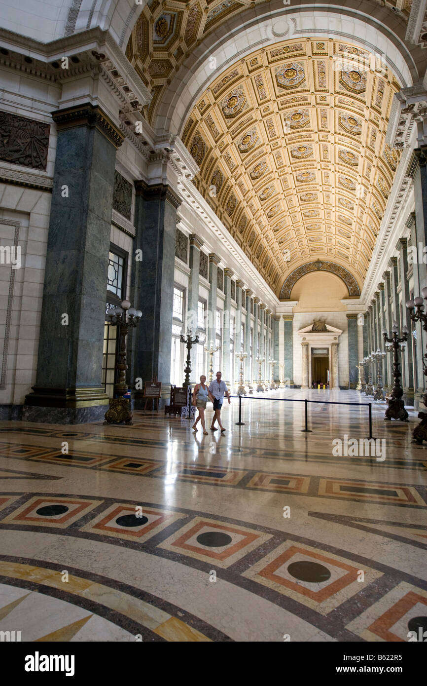 Capitol inside cuba havana Banque de photographies et d’images à haute ...
