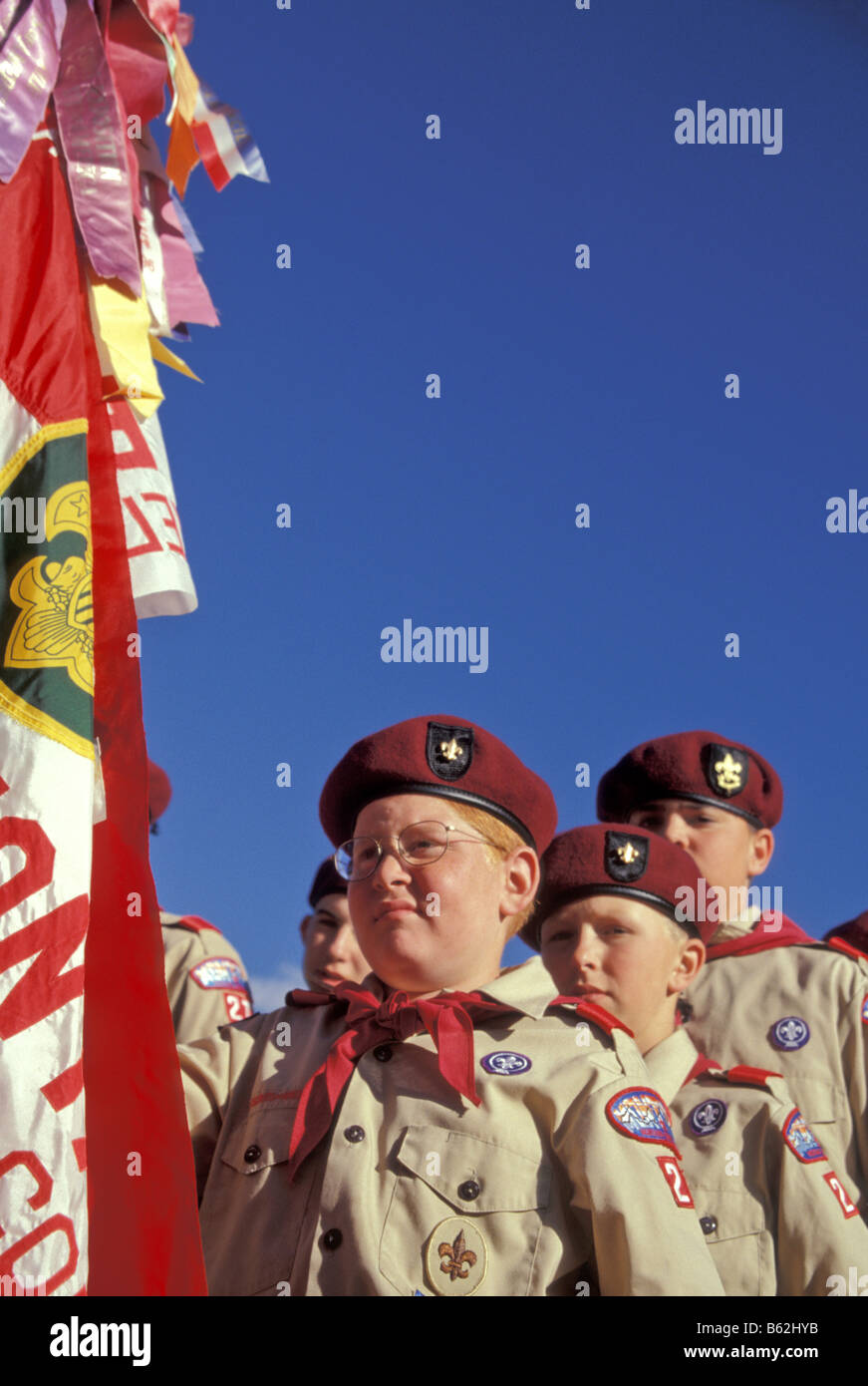 Boy Scouts en Formation Photo Stock - Alamy