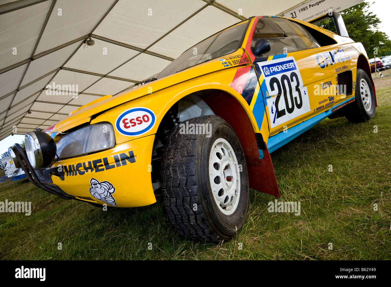 Peugeot 405 t16 Banque de photographies et d’images à haute résolution ...