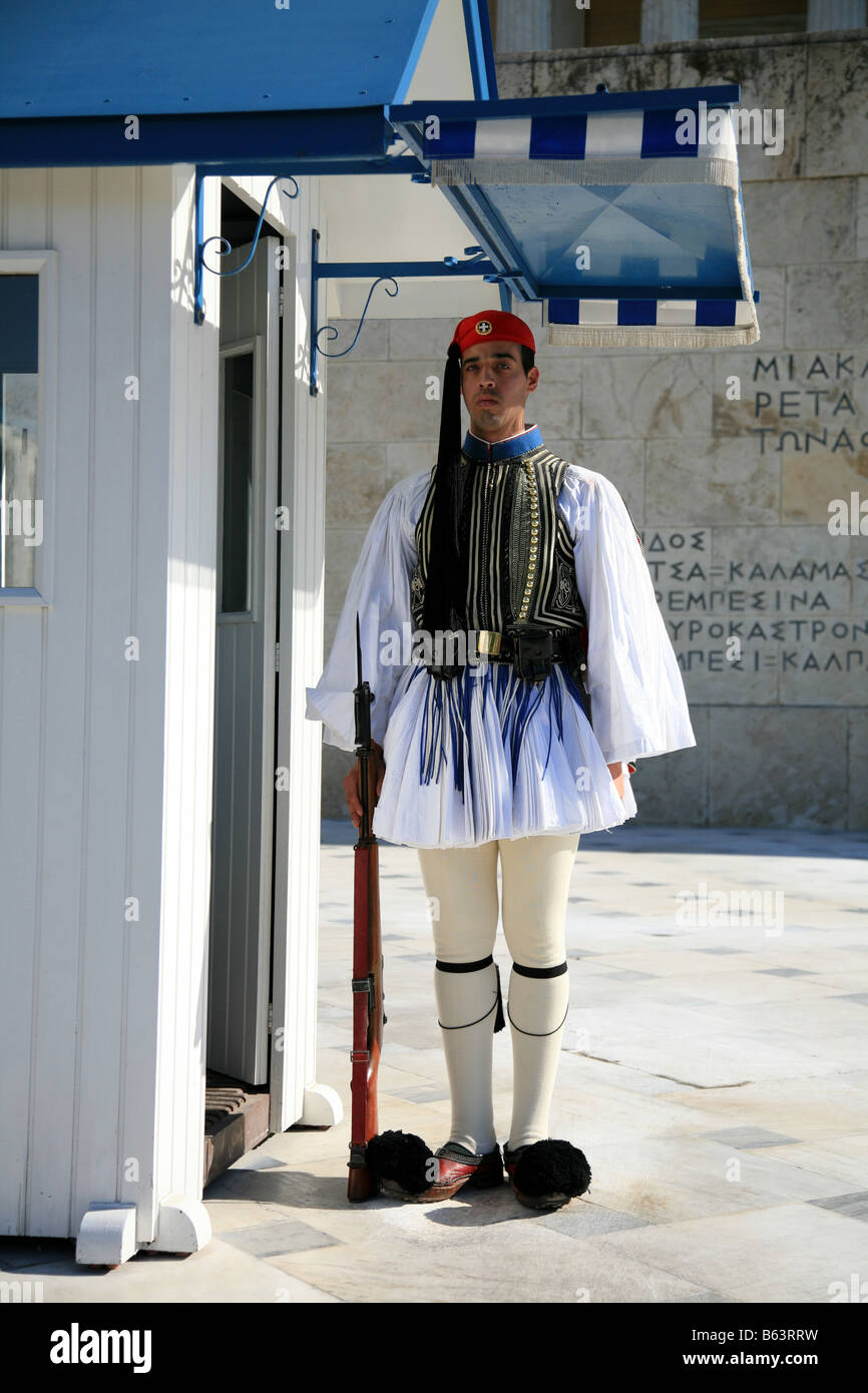Attention garde soldat Banque de photographies et d’images à haute ...