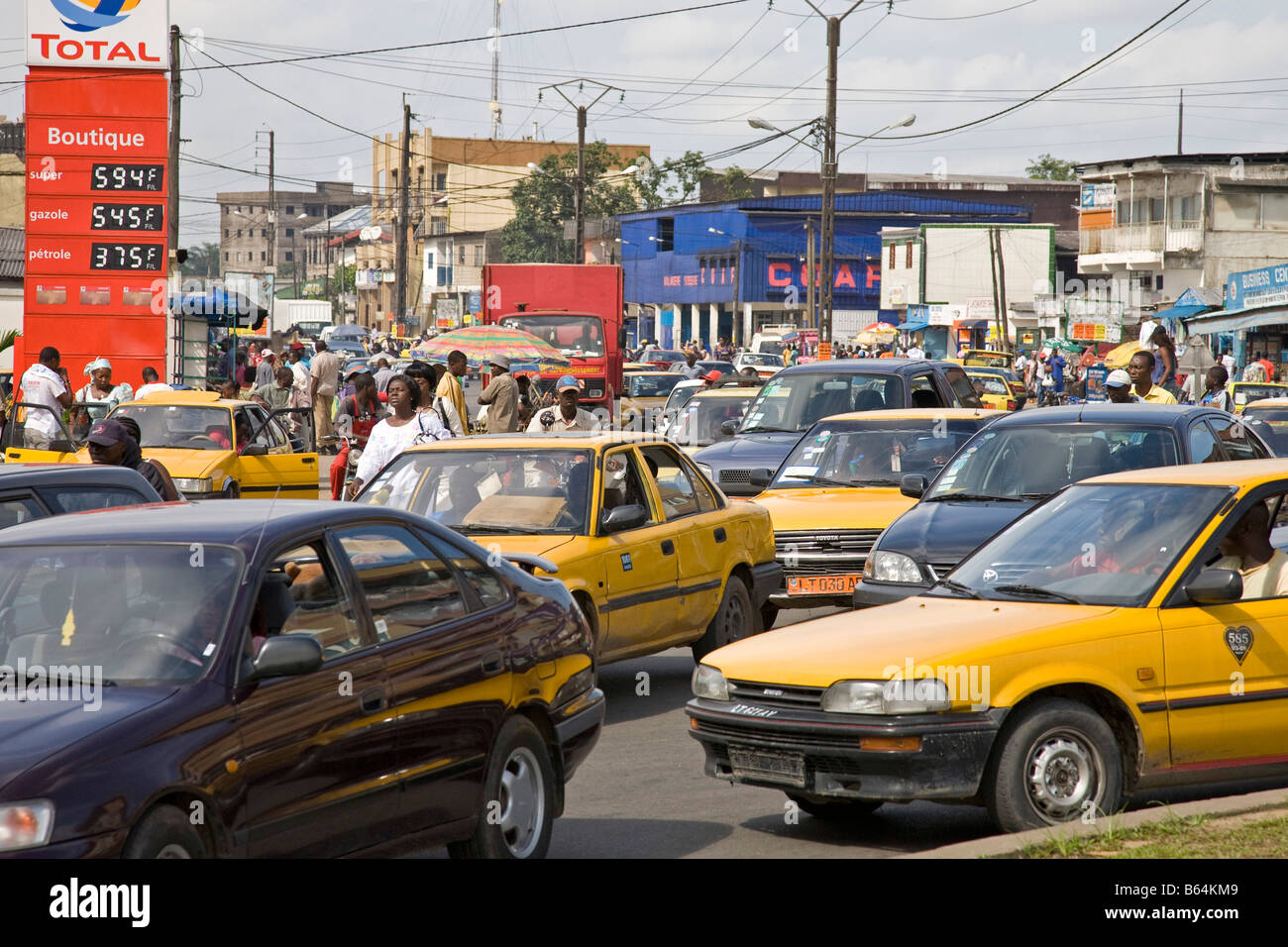 Embouteillage, Douala, Cameroun, Afrique Photo Stock - Alamy