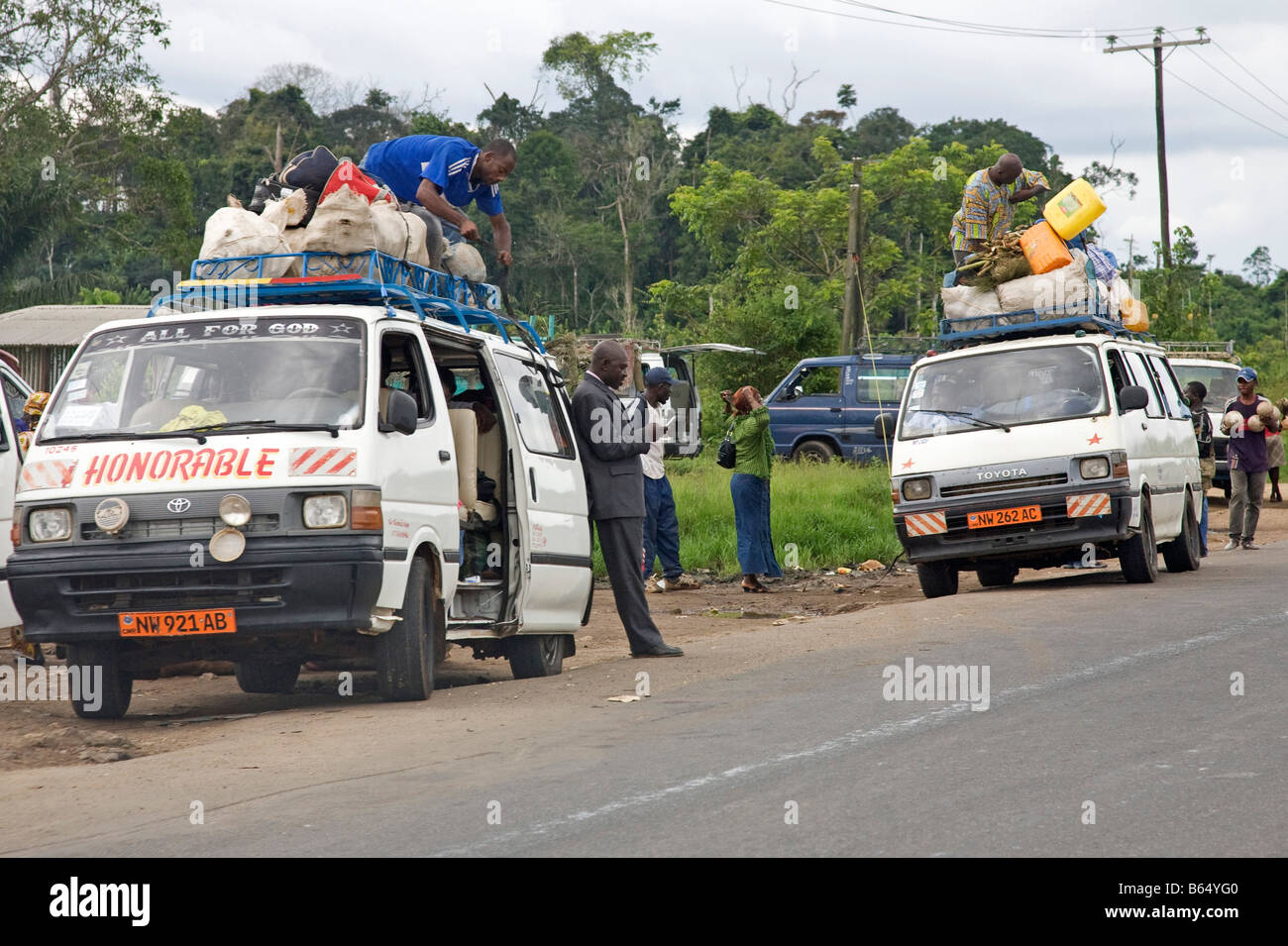 Transports en commun cameroun Banque de photographies et d’images à ...