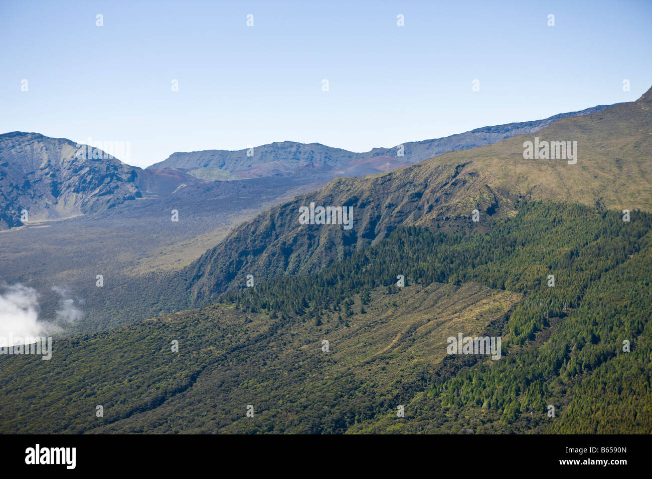 Soleil sur les volcans Banque de photographies et d’images à haute ...