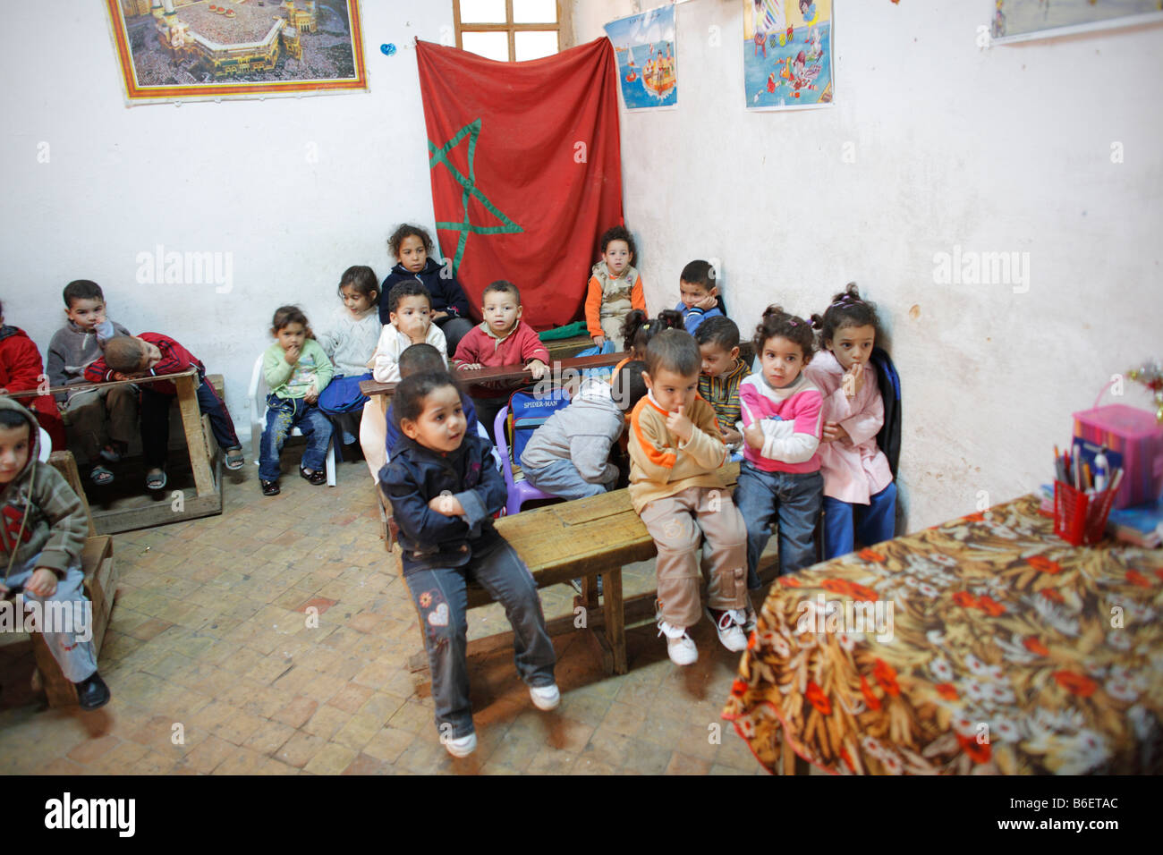 Morocco school classroom Banque de photographies et d’images à haute ...