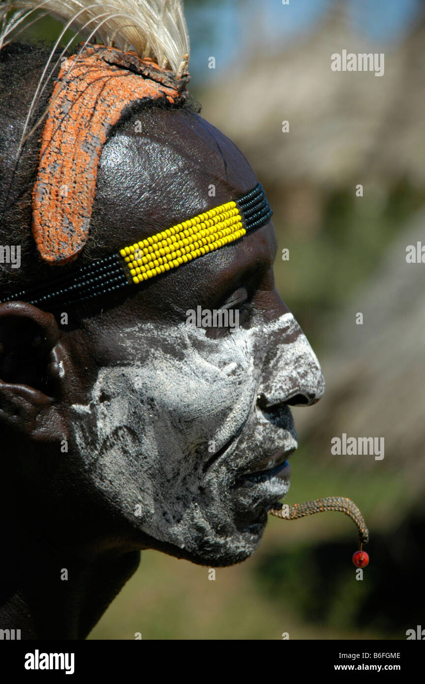 Coiffe blanche Banque de photographies et d’images à haute résolution ...