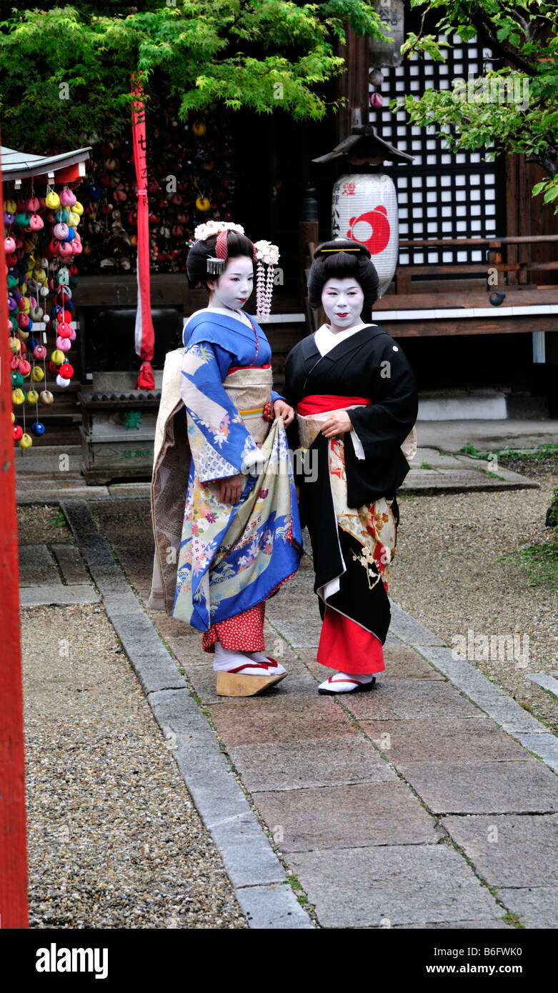 Filles Geishas Banque De Photographies Et Dimages à Haute Résolution