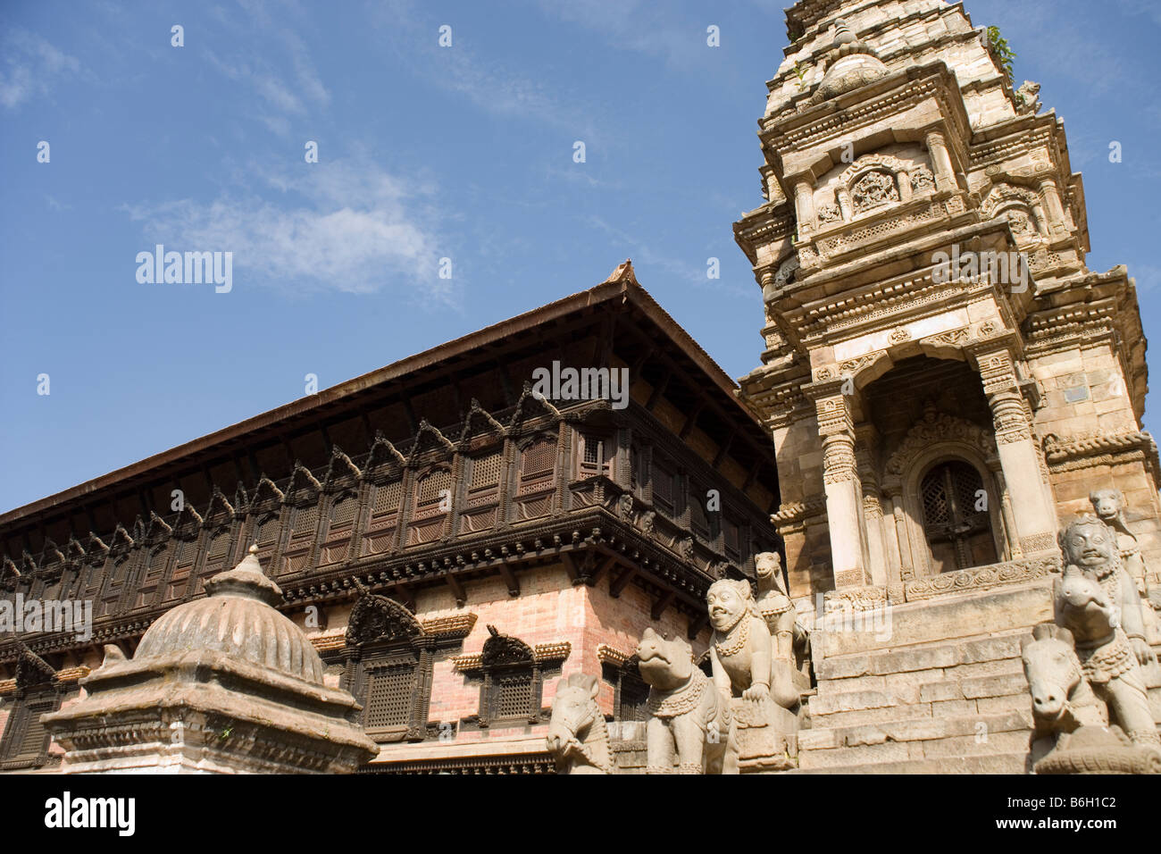 Siddhi lakshmi shikara temple Banque de photographies et d’images à ...