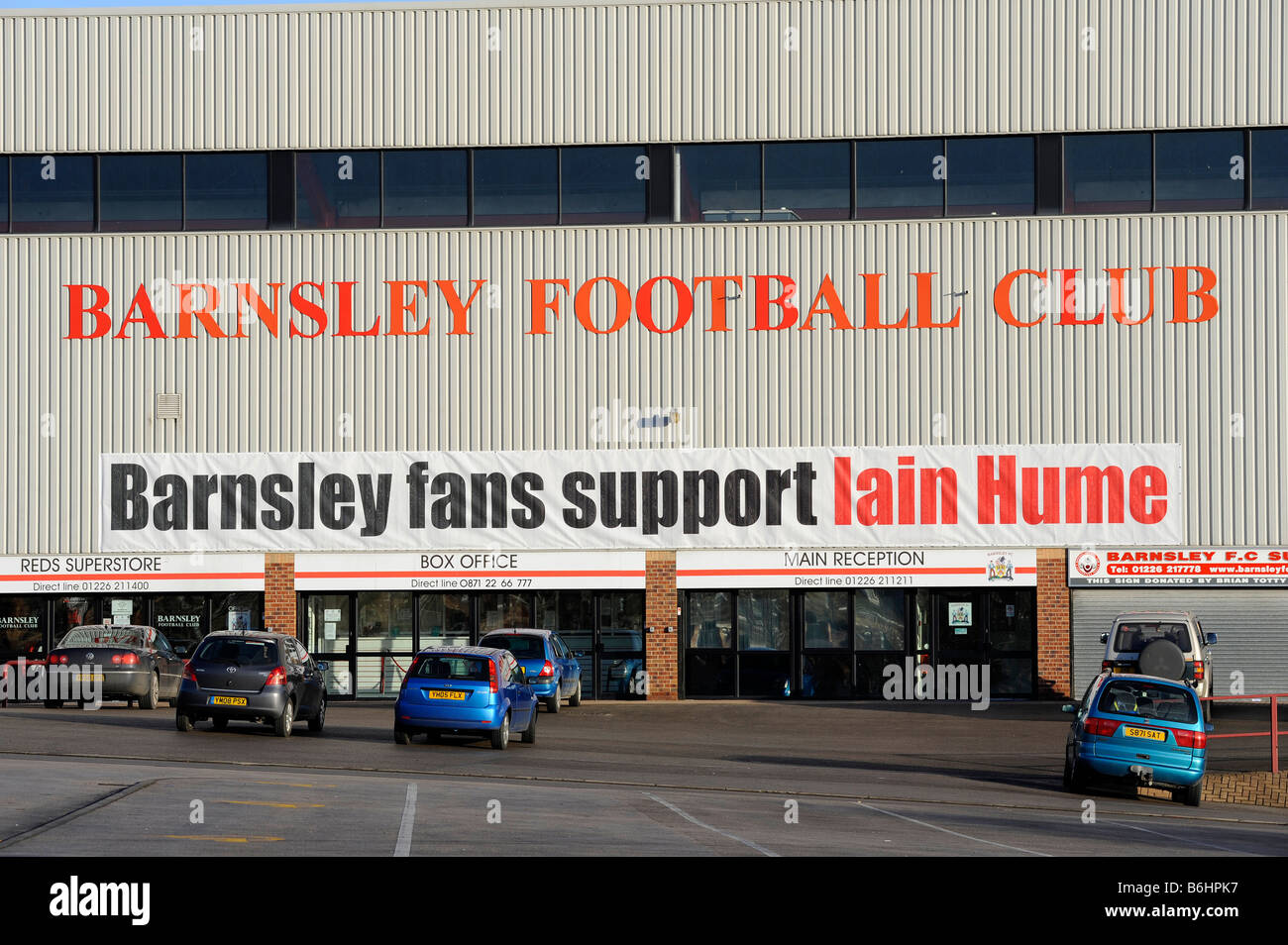 Stade de football de barnsley Banque de photographies et d’images à ...