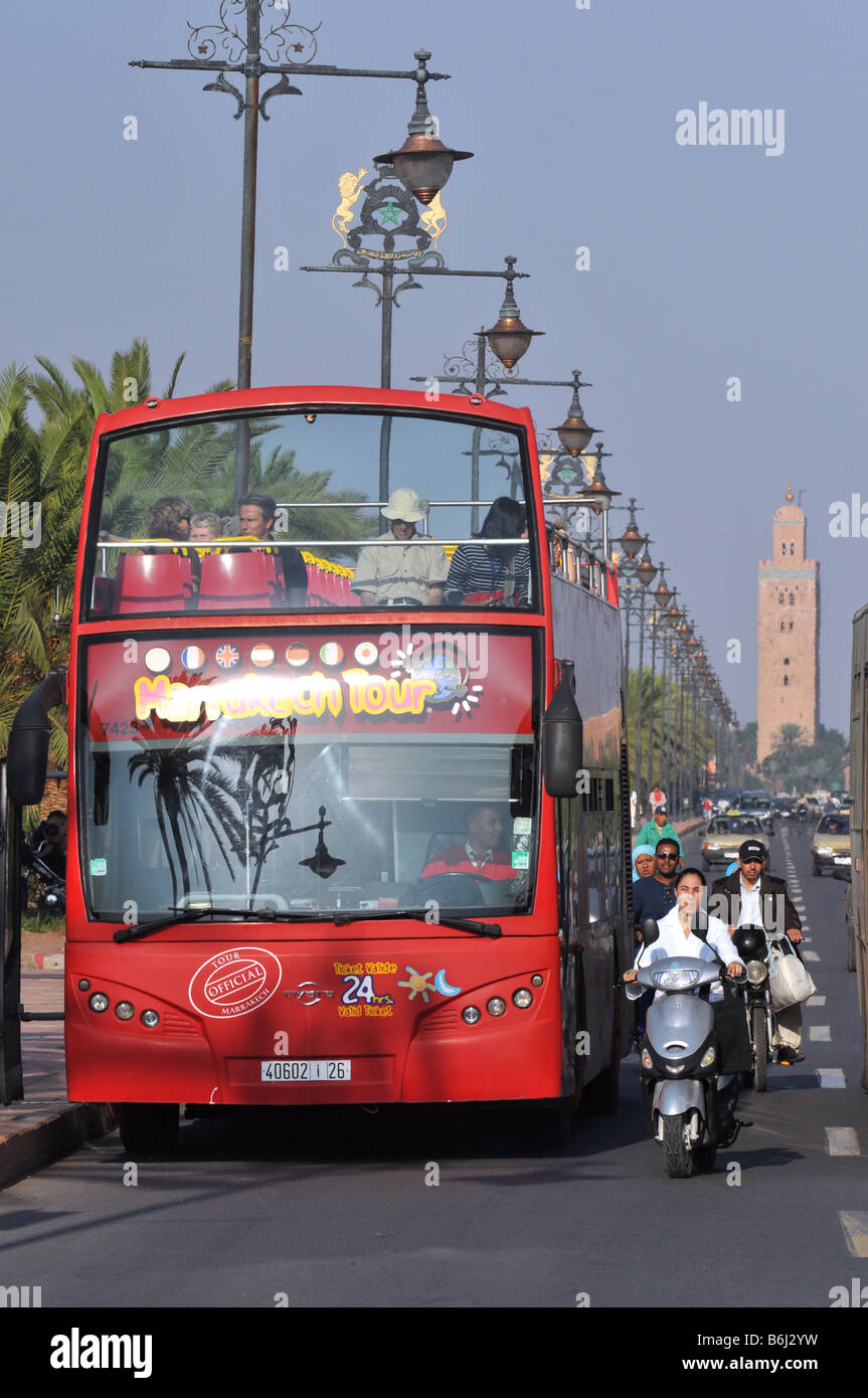Bus touristique maroc Banque de photographies et d’images à haute ...