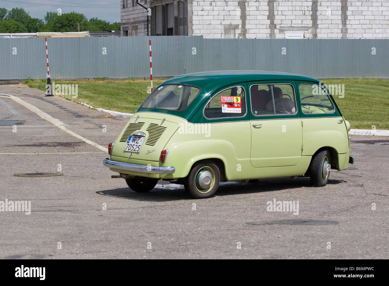 Fiat multipla 600 Banque de photographies et d’images à haute ...