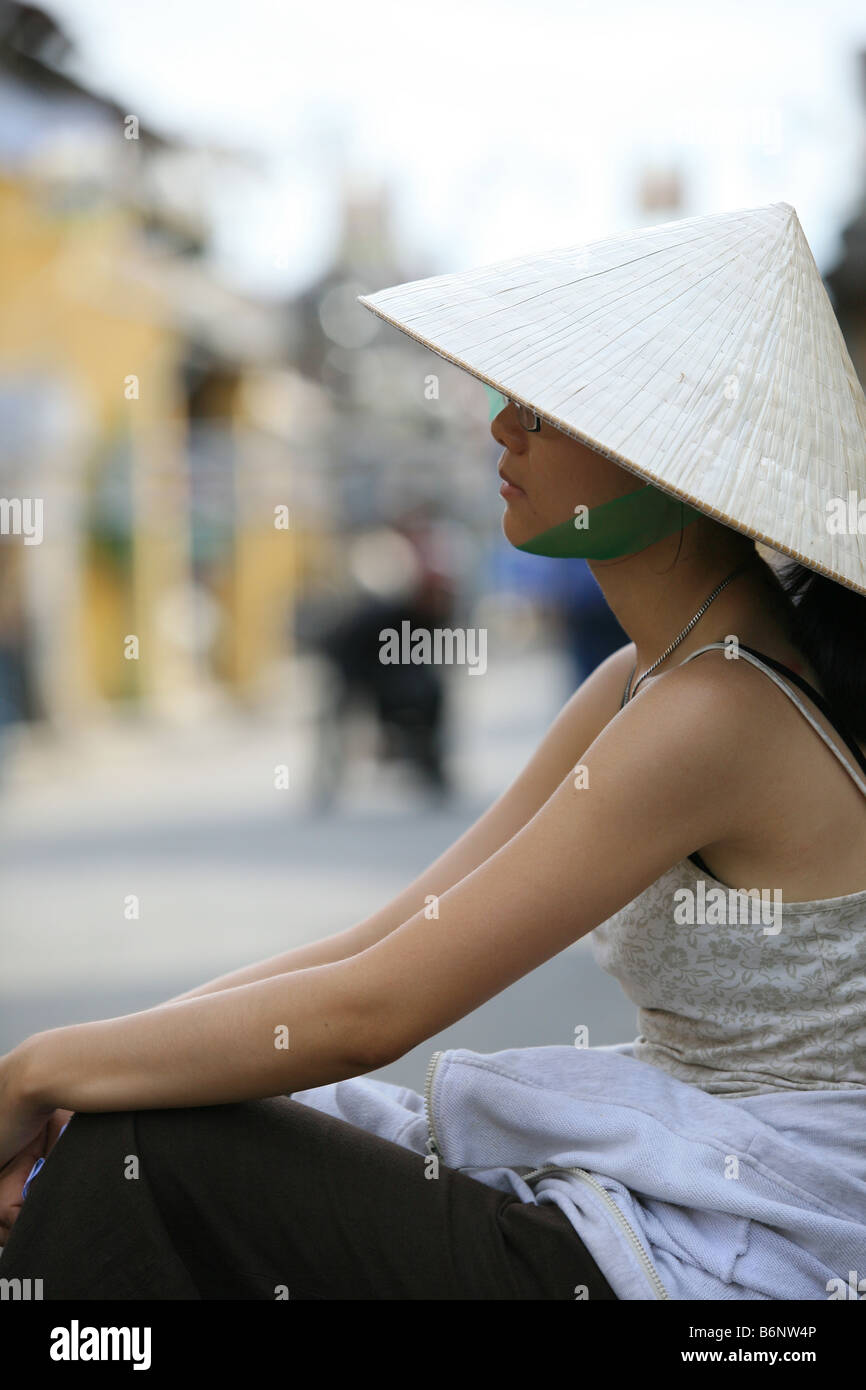Jeunes filles vietnamiennes Banque de photographies et d’images à haute ...