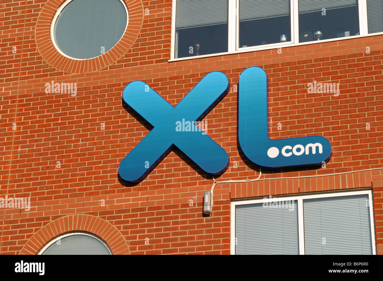 Logo du groupe xl Banque de photographies et d’images à haute ...