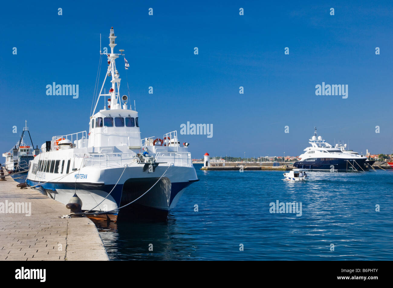 Zadar port croatia Banque de photographies et d’images à haute ...