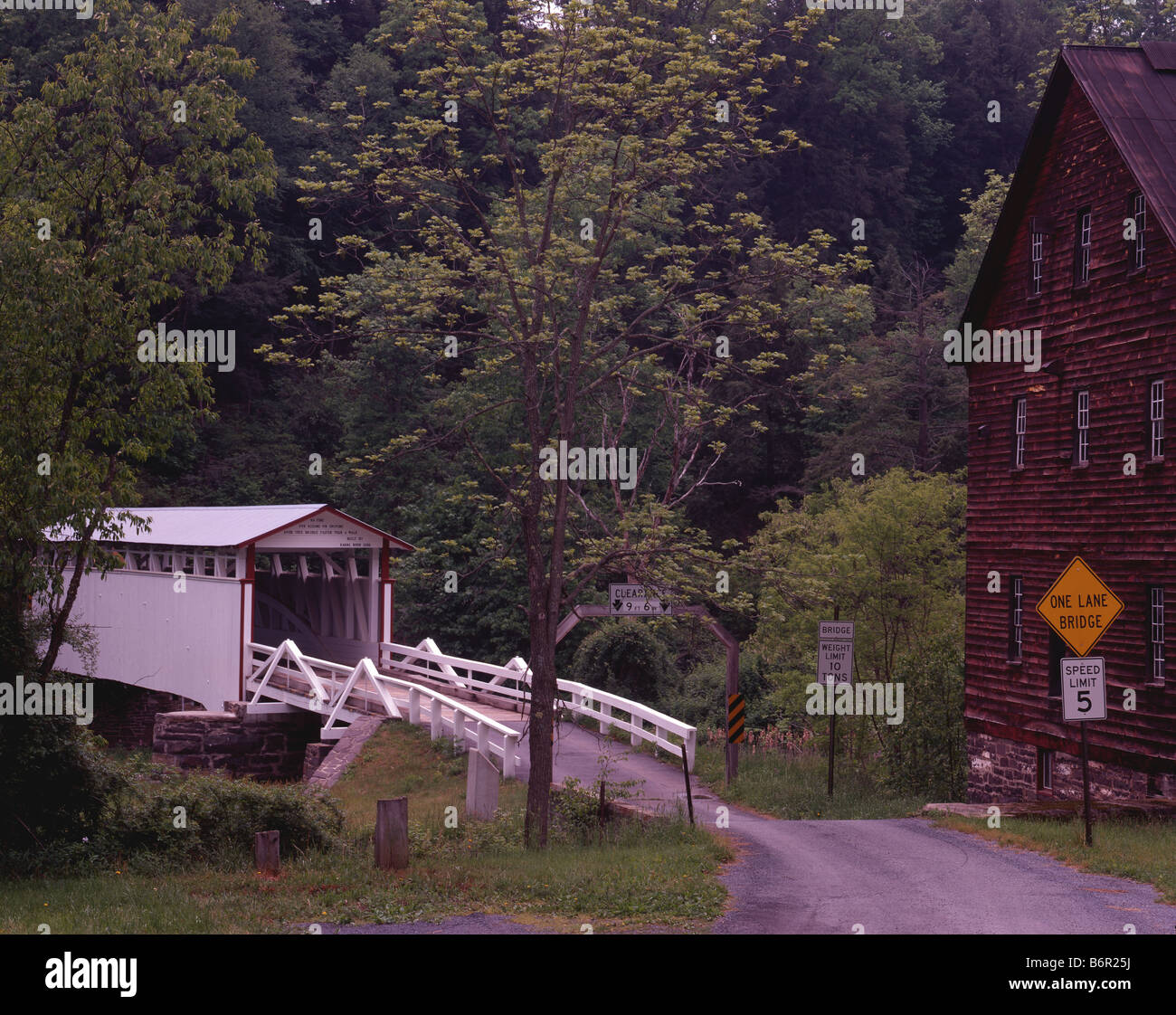 Jackson Mill Bridge Banque d'image et photos - Alamy