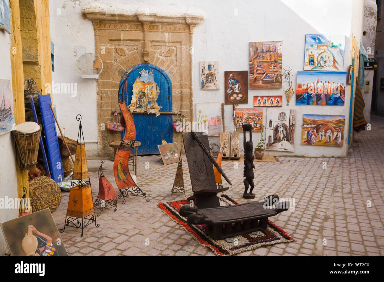 Artefacts marocains Banque de photographies et d’images à haute résolution - Alamy