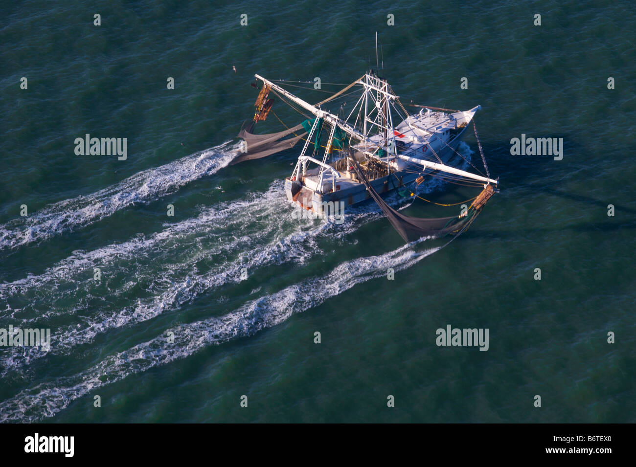 Bateau de crevette Banque de photographies et d’images à haute ...
