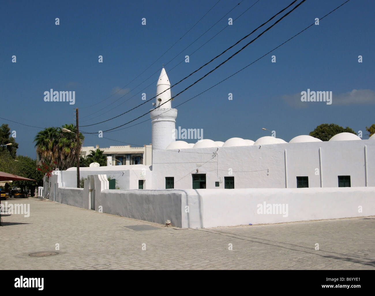 Tunisia djerba mosque religion Banque de photographies et d’images à ...