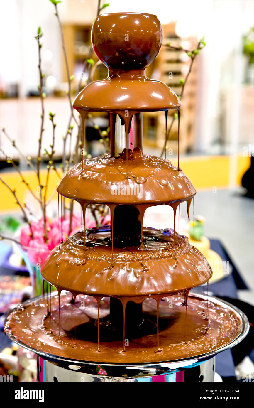 Fontaine de chocolat Banque de photographies et d’images à haute ...