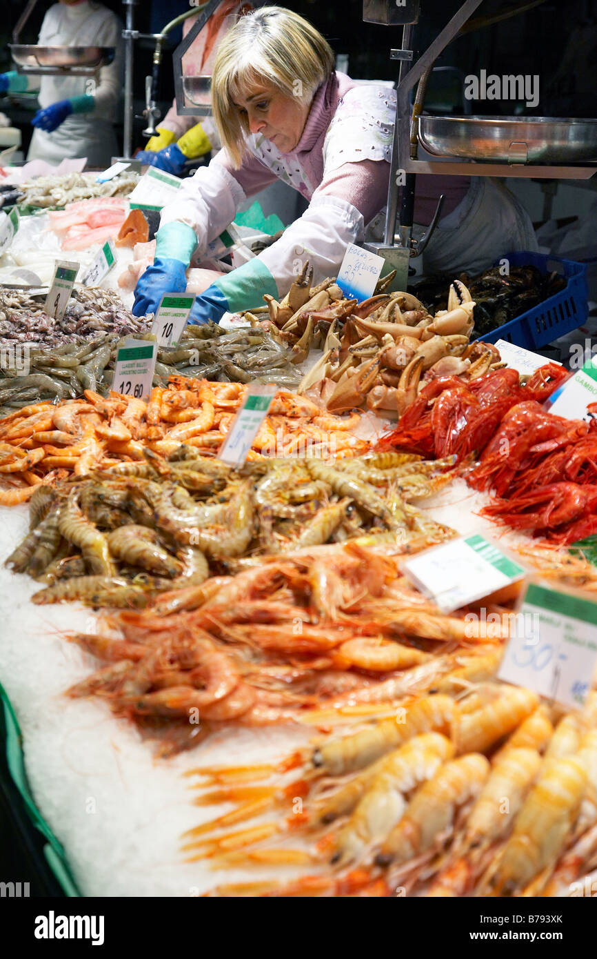 Marché aux poissons de barcelone Banque de photographies et d’images à ...