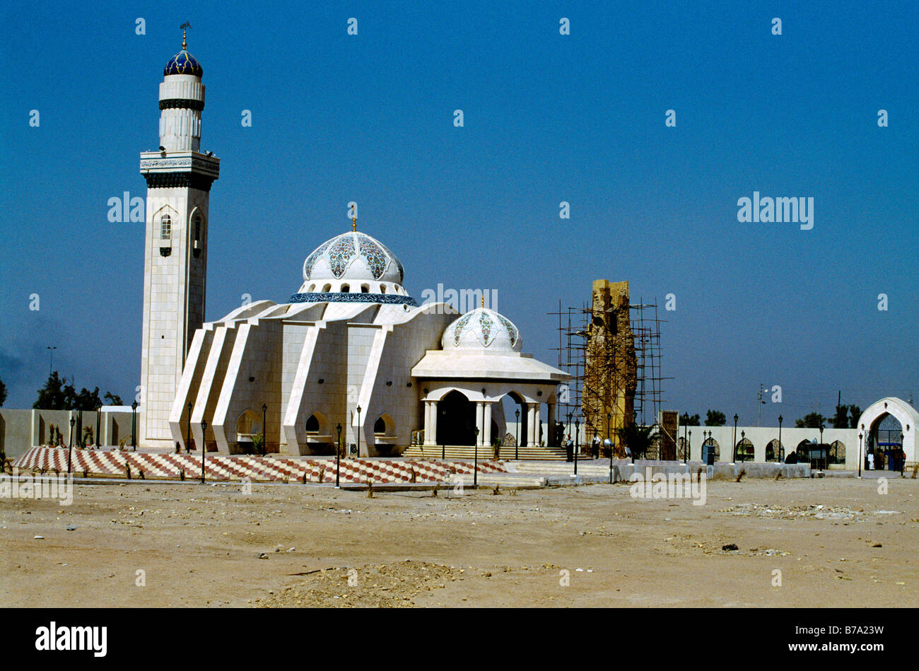 Mosque basra iraq Banque de photographies et d’images à haute ...