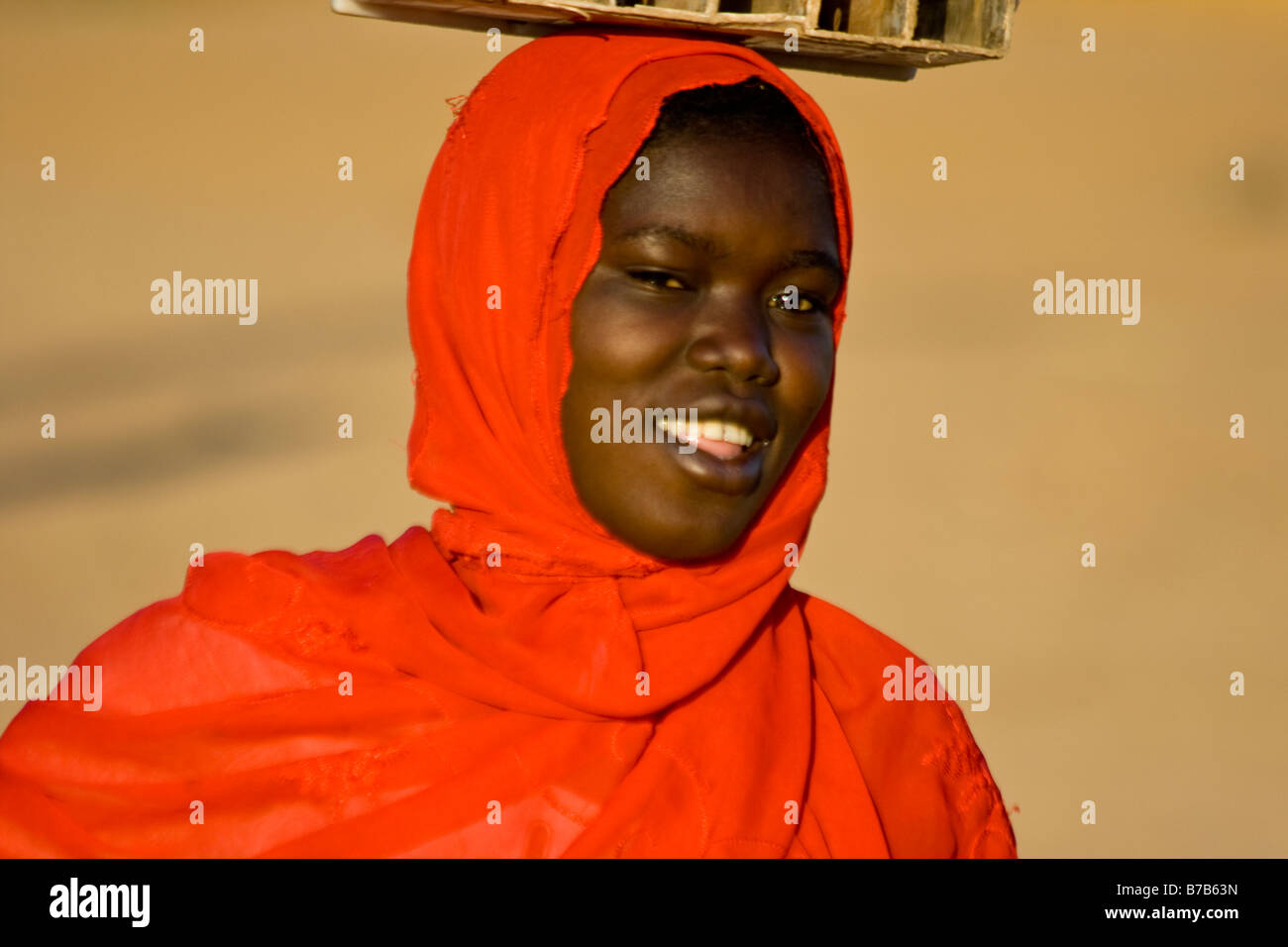 Malienne femme Banque de photographies et d’images à haute résolution ...