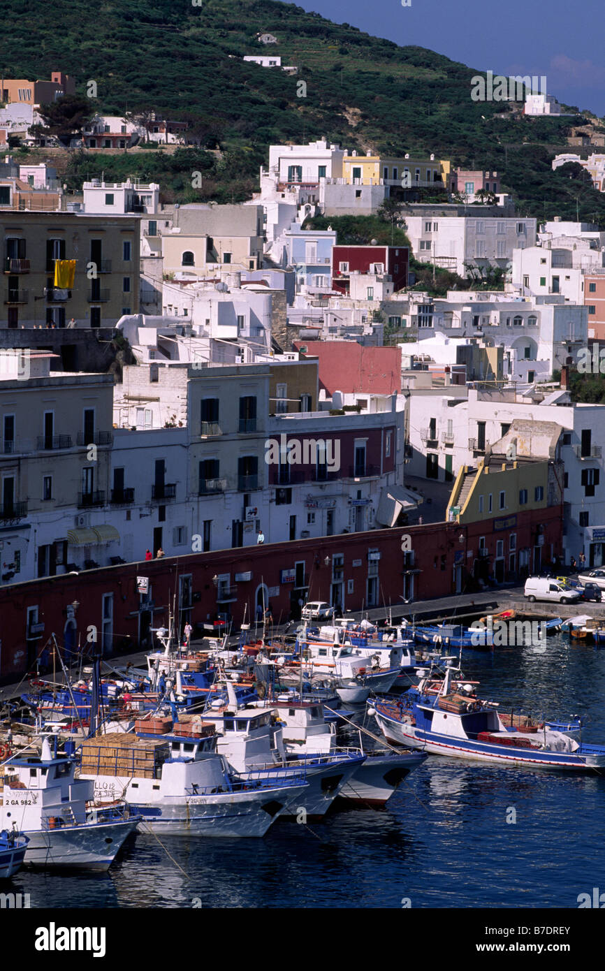 Pontine islands Banque de photographies et d’images à haute résolution ...